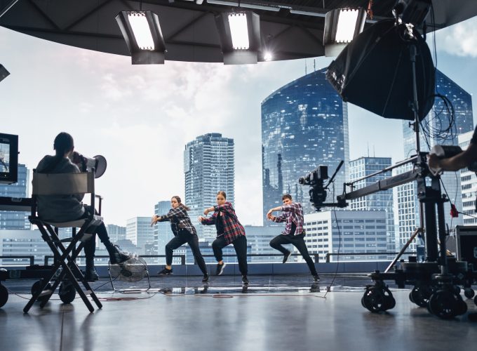 Laura Röntgen - Rebelgroup